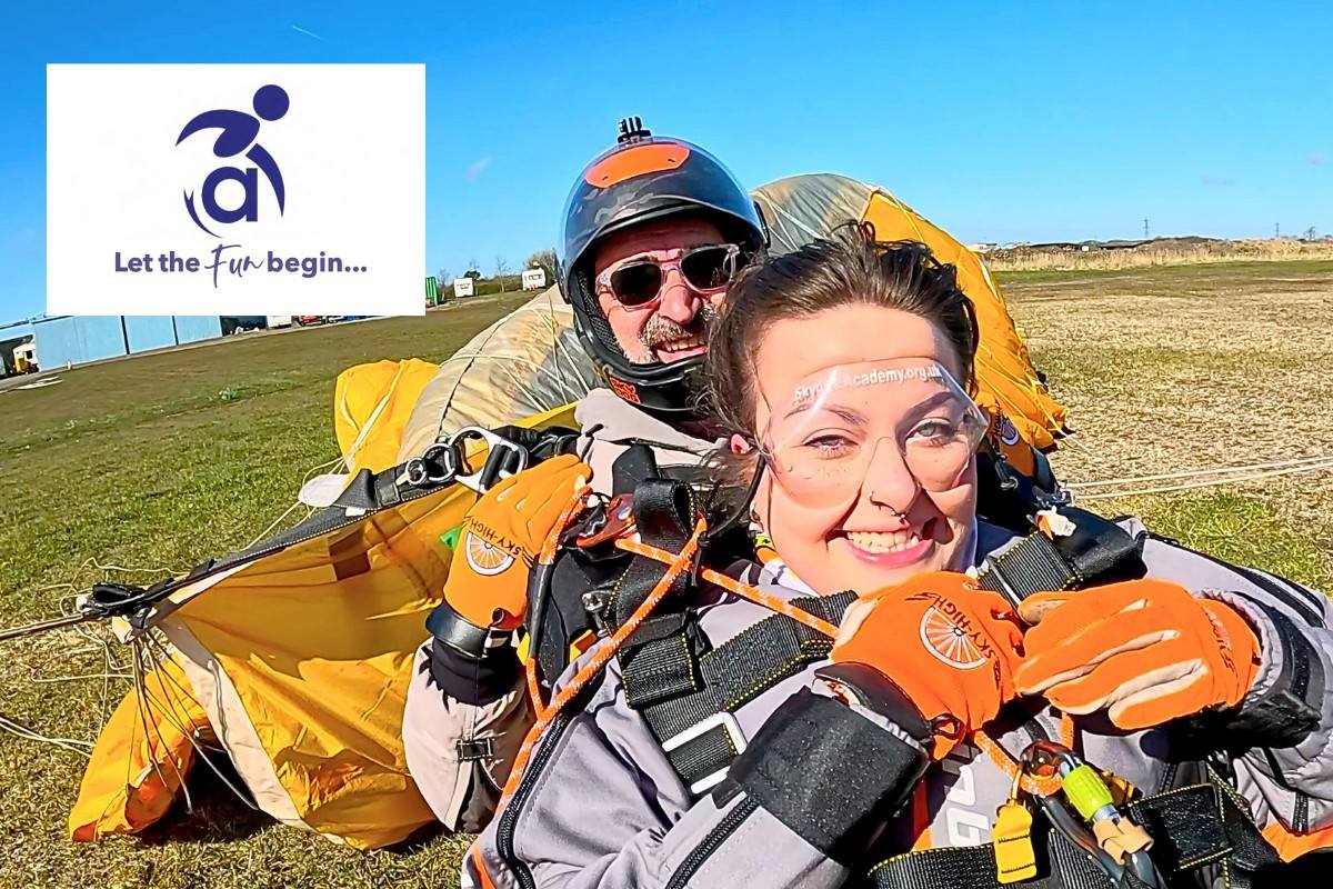 Book for Blind or Deaf 15,000 ft Tandem Skydive in North Lincolnshire