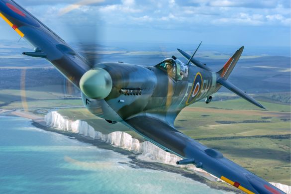White Cliffs of Dover Experience in a WW2 Spitfire from Biggin Hill